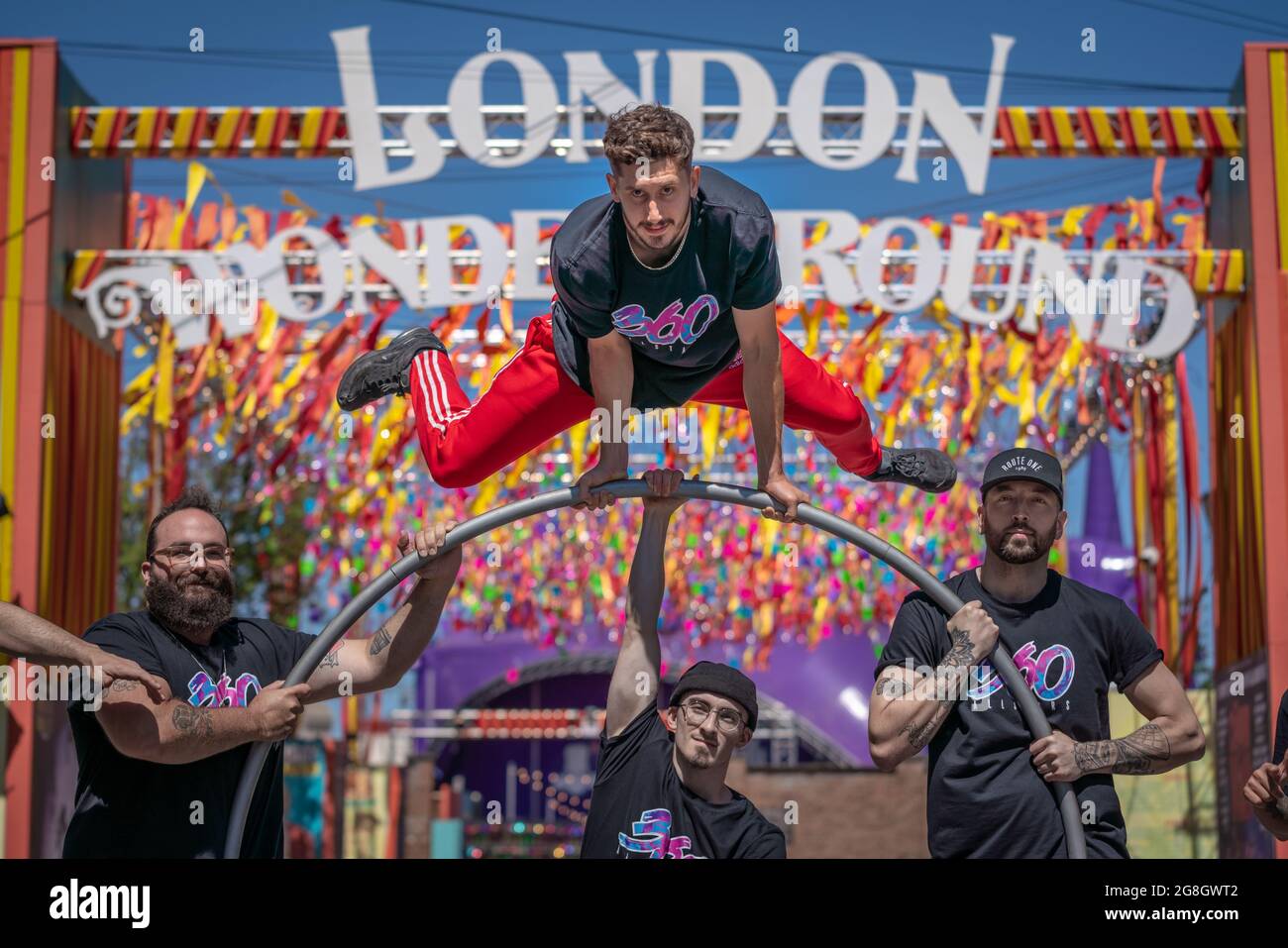 Circus of the stars hi-res stock photography and images - Alamy