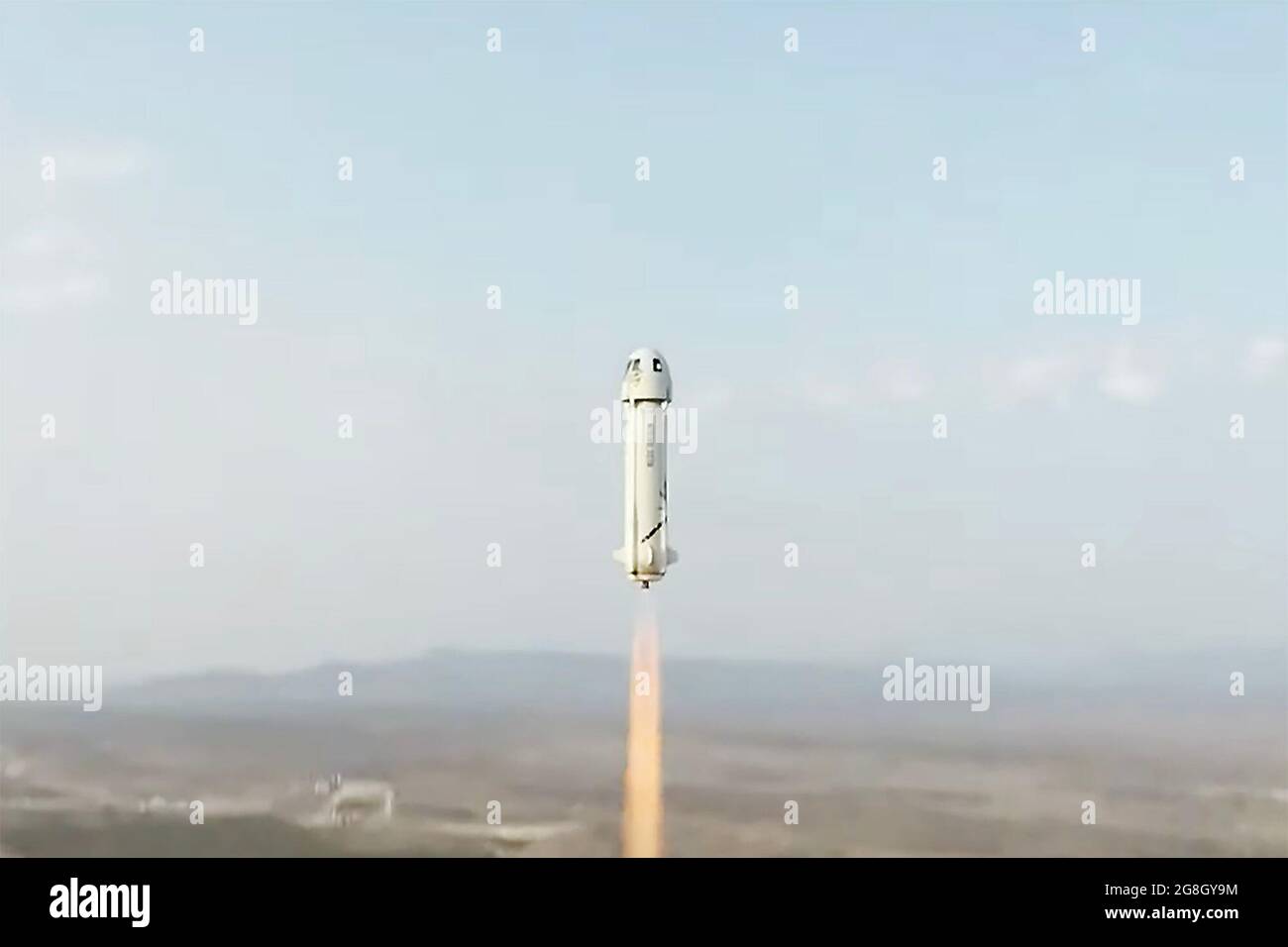 Blue origin rocket hi-res stock photography and images - Alamy