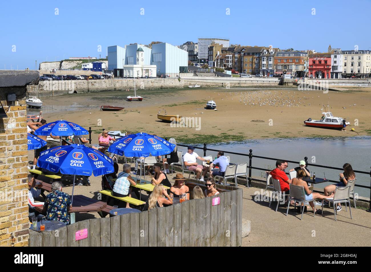 The Lighthouse bar at the end of the Harbour Arm in Margate, in Thanet ...