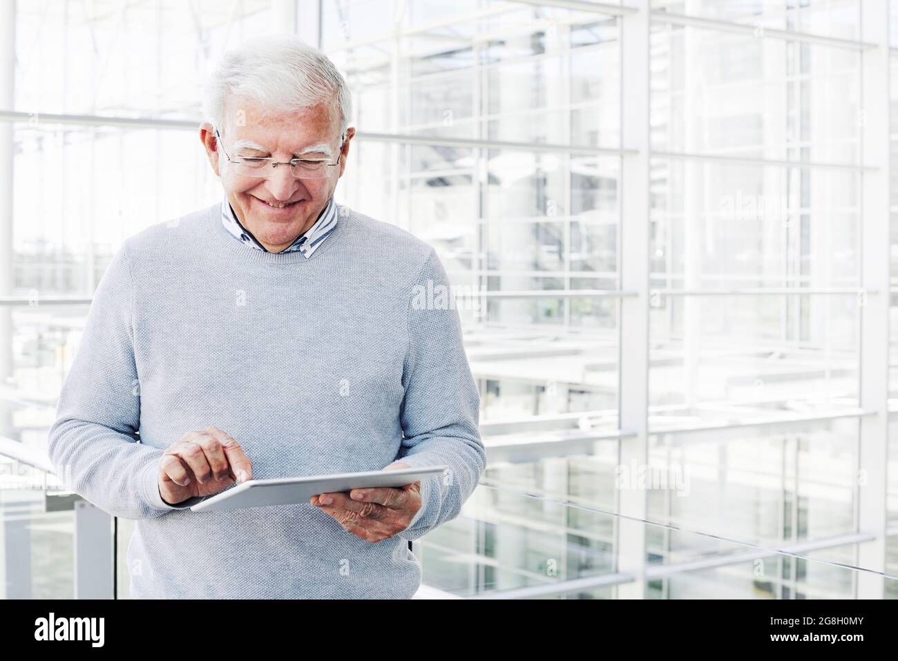 You will never lose out as long as you're connected Stock Photo - Alamy