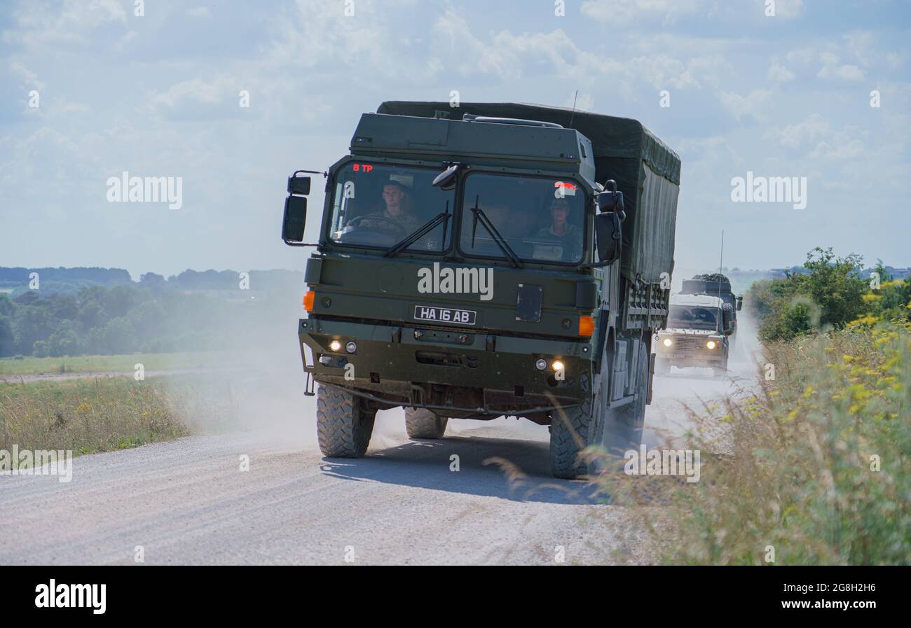 British army M.A.N. 4x4 SV logistics lorry vehicle truck on exercise ...