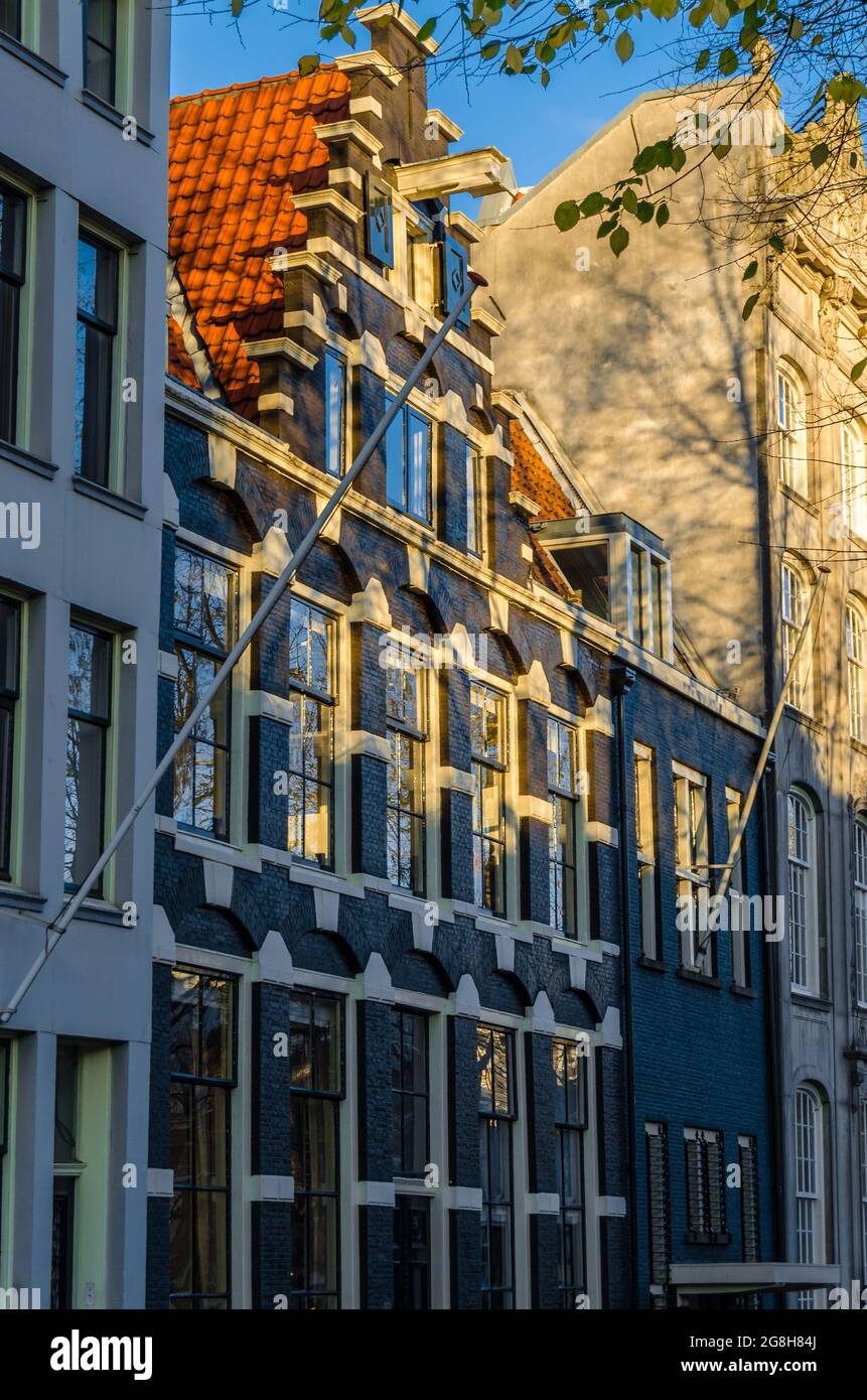 Typical Dutch architecture in Amsterdam, the Netherlands Stock Photo ...