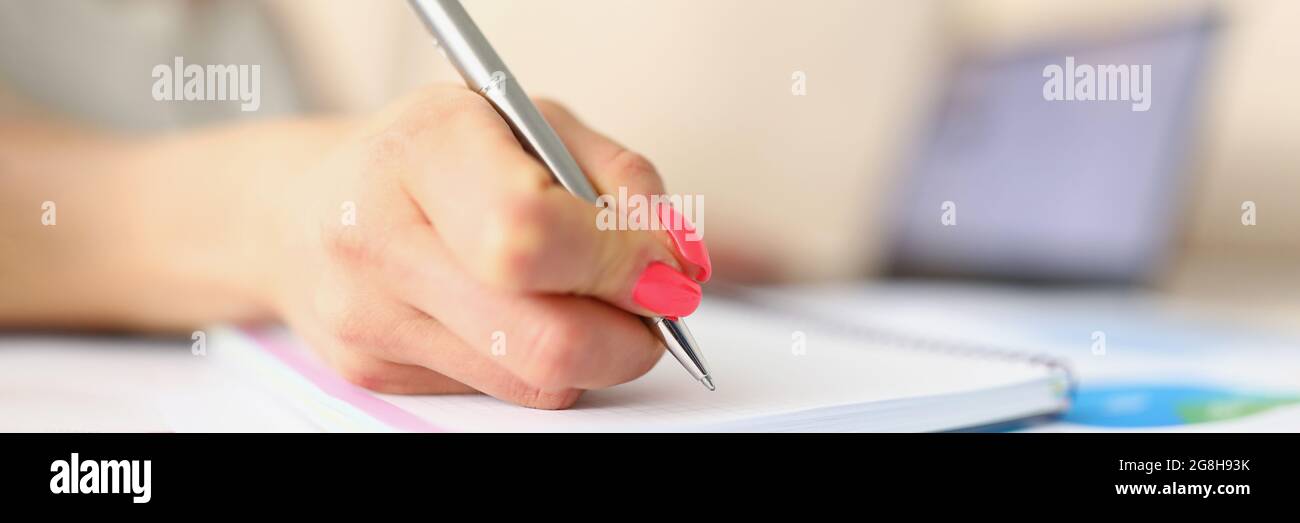 Hand taking notes hi-res stock photography and images - Alamy