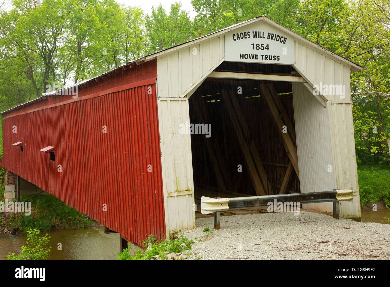 Covered bridge and mill hi-res stock photography and images - Alamy