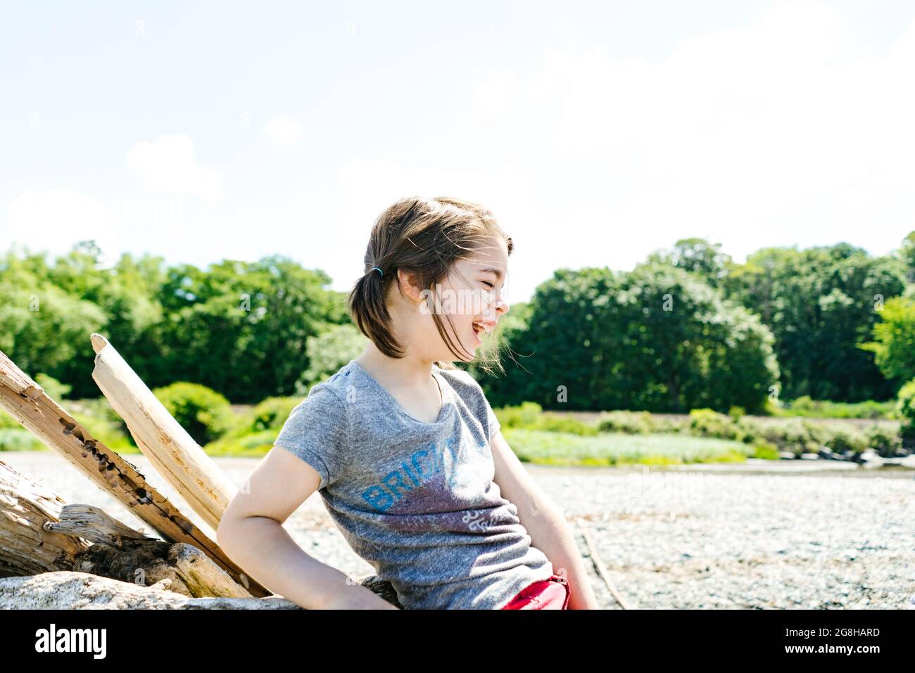 Kids profile hi-res stock photography and images - Alamy