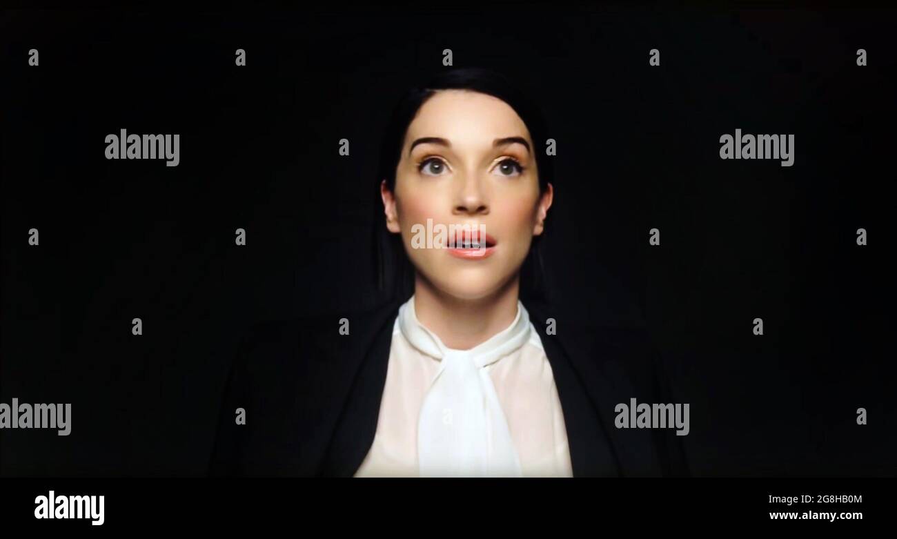 THE NOWHERE INN, St. Vincent, 2020. © IFC Films / Courtesy Everett ...