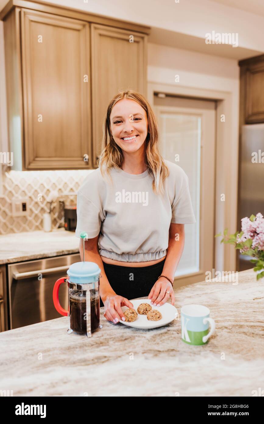 Kitchen person smile smiling wellness hi-res stock photography and ...