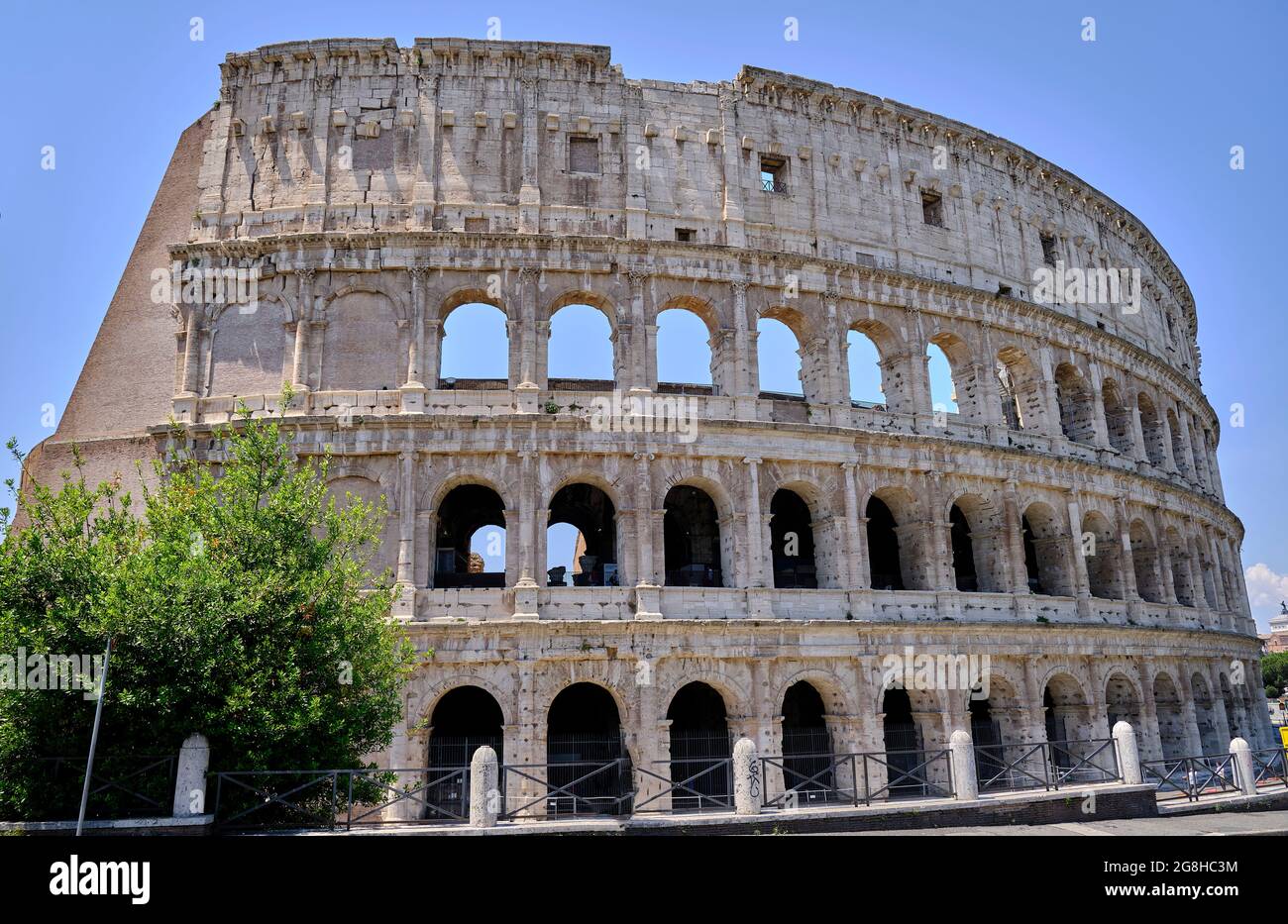 Stadium building gladiator building hi-res stock photography and images ...
