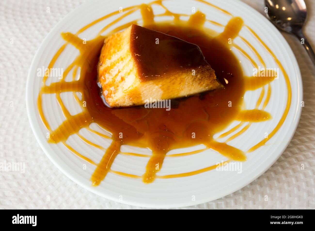 Flan catalan hi-res stock photography and images - Alamy