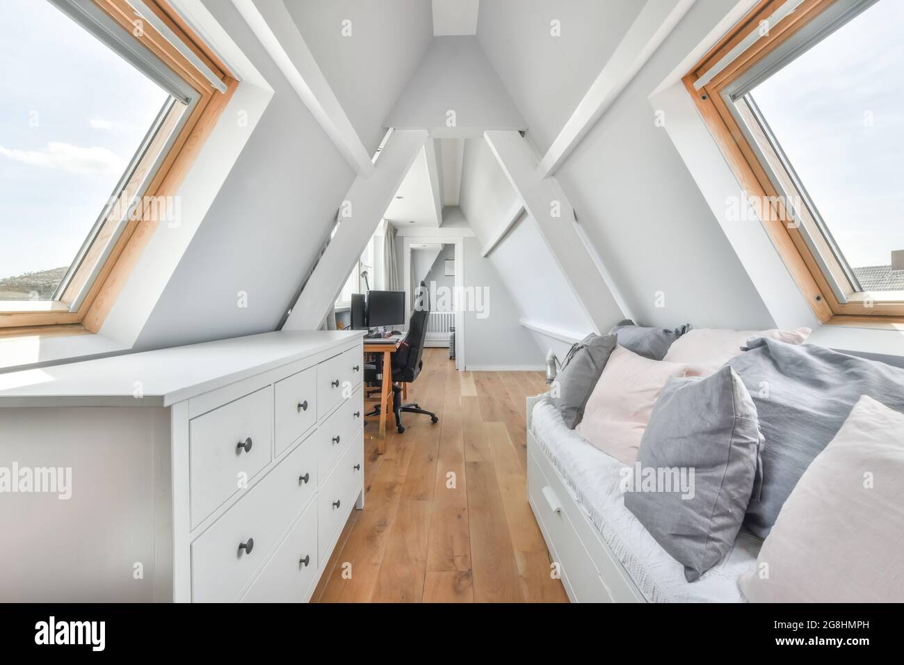 Bright interior design of a luxury house Stock Photo - Alamy