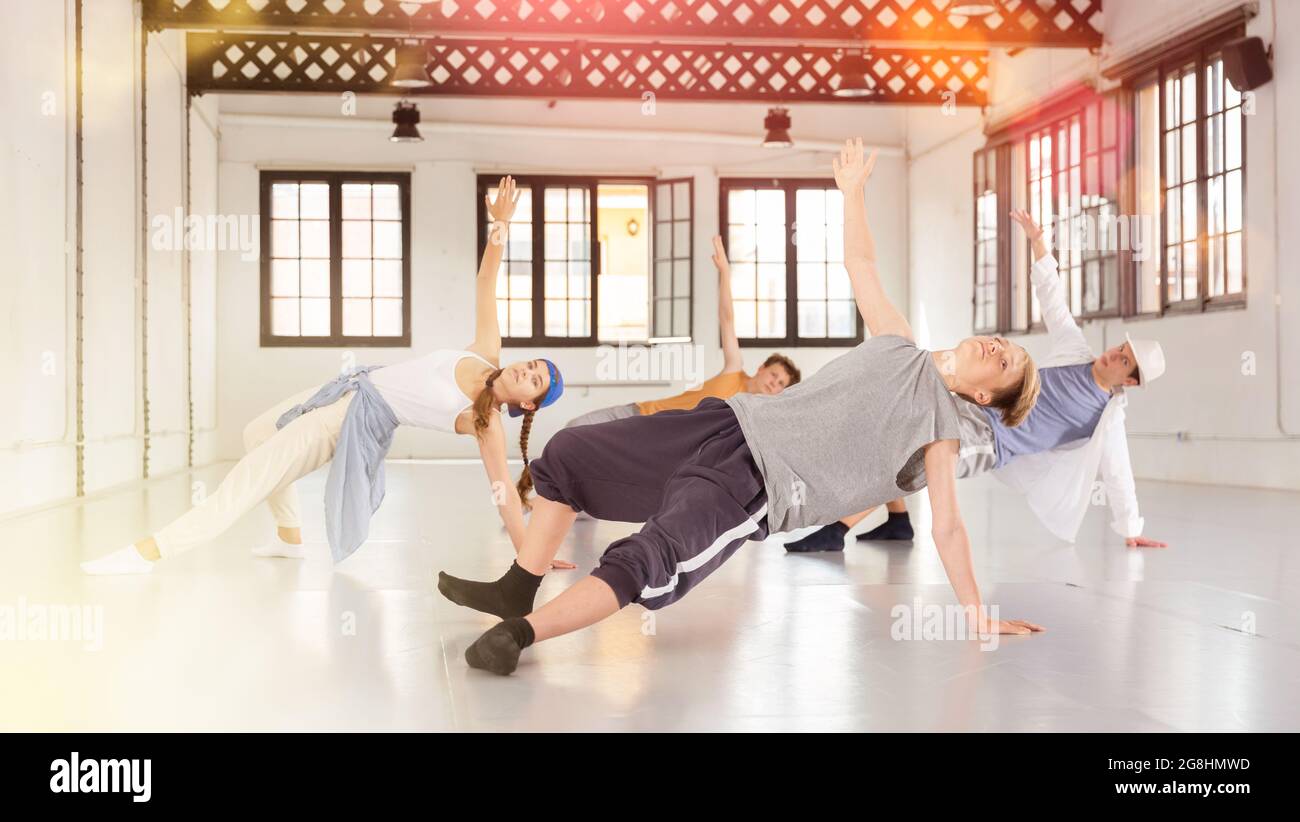 Teenage dancers having break dance training at studio Stock Photo - Alamy
