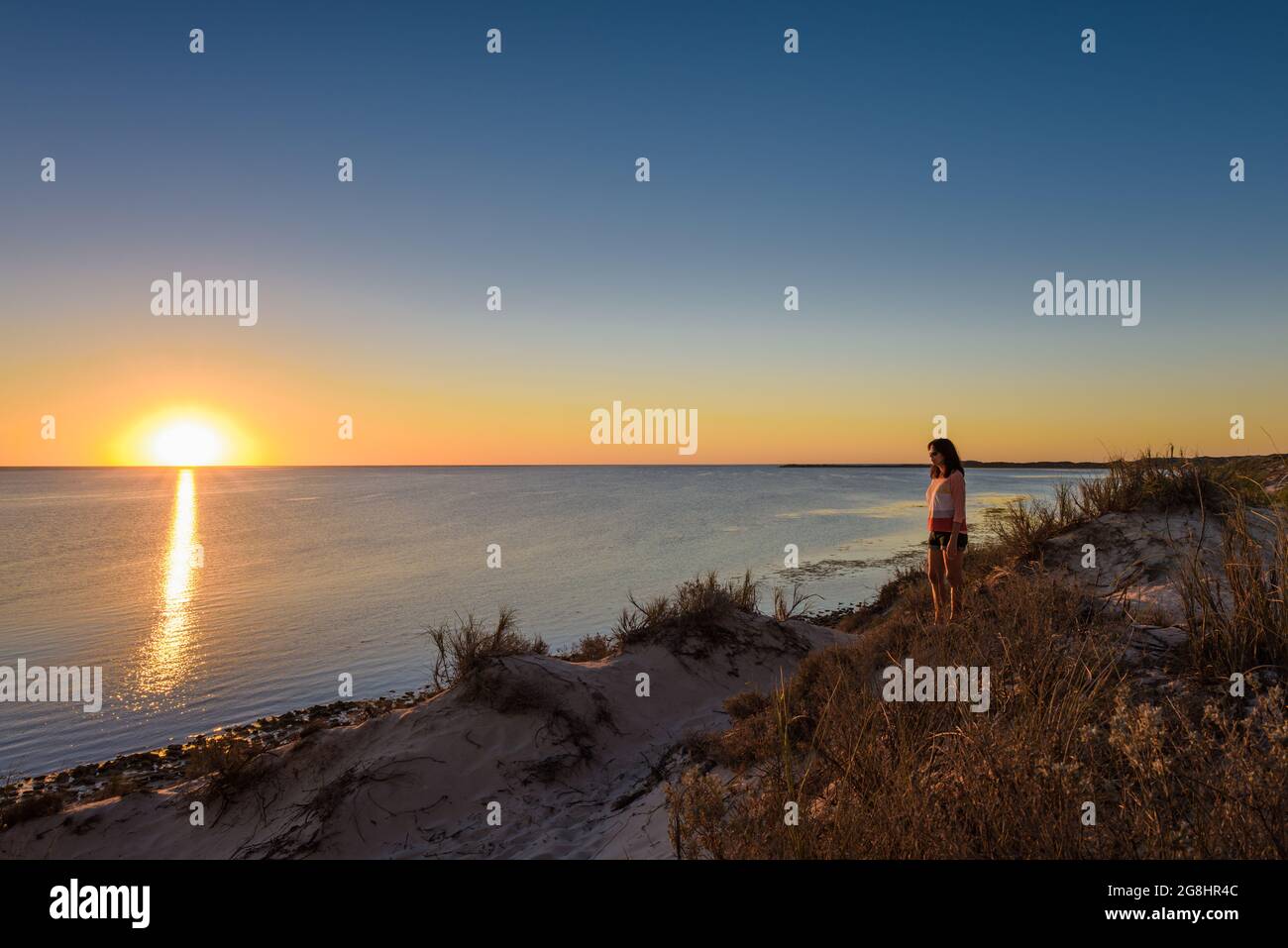 Indian ocean golden sand hi-res stock photography and images - Alamy