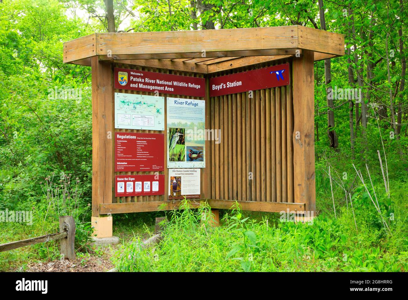 Refuge information kiosk, Patoka River National Wildlife Refuge ...