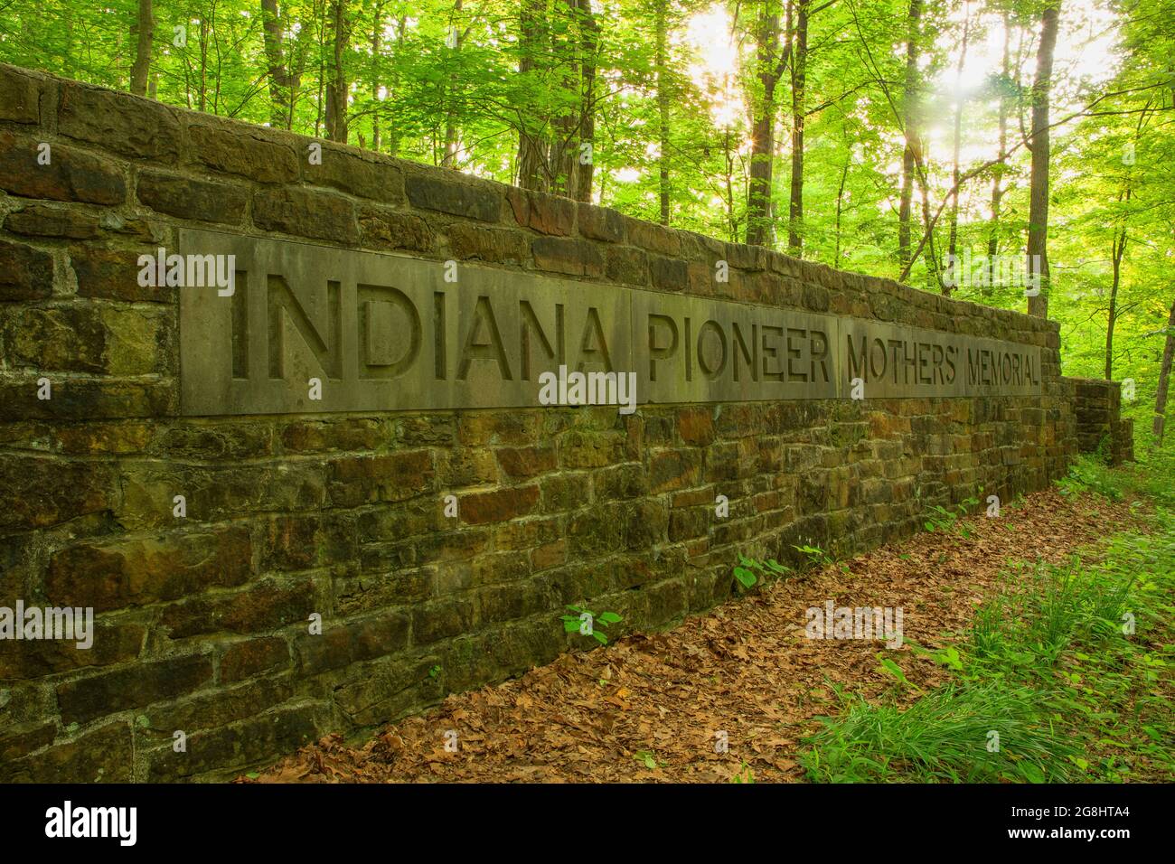 Indiana Pioneer Mothers' Memorial, Pioneer Mothers Memorial Forest ...