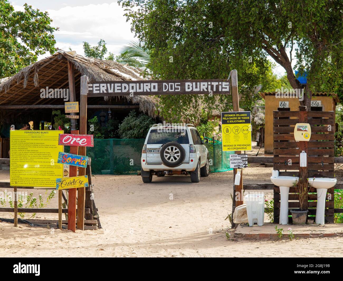 Fervedouro buritis hi-res stock photography and images - Alamy