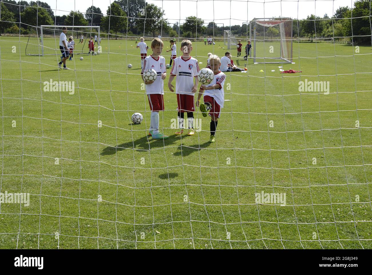 Danish chilren hi-res stock photography and images - Alamy