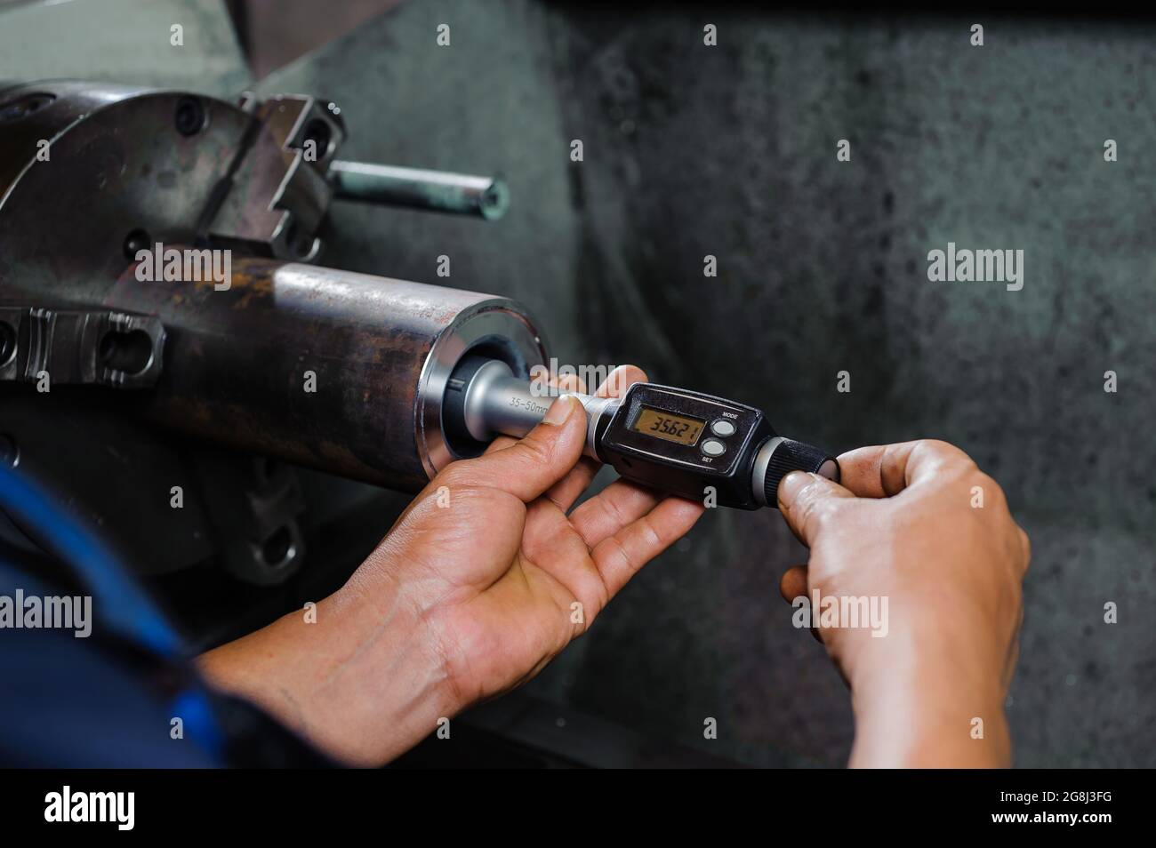 industrial diameter measurement Stock Photo - Alamy