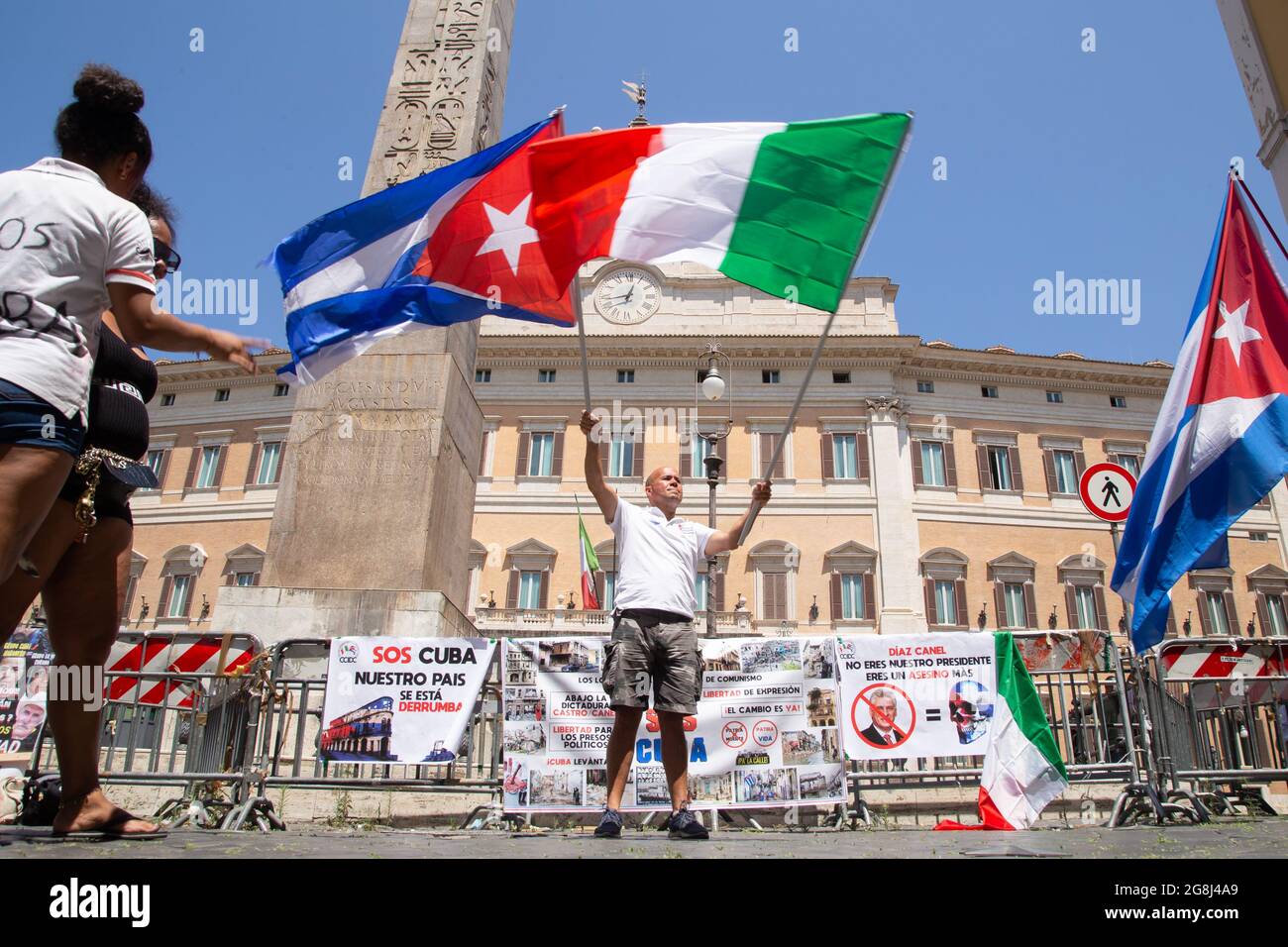 Sit-in in front of Montecitorio Palace in Rome organized by Cuban ...