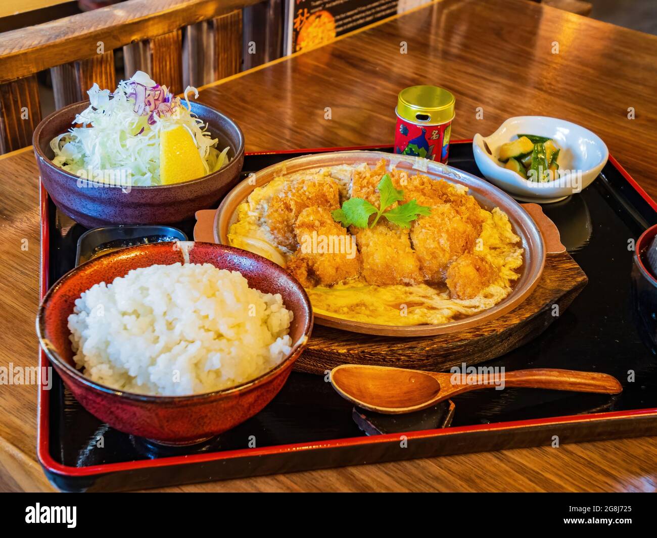 Japanese fried pork chop with rice hi-res stock photography and images ...
