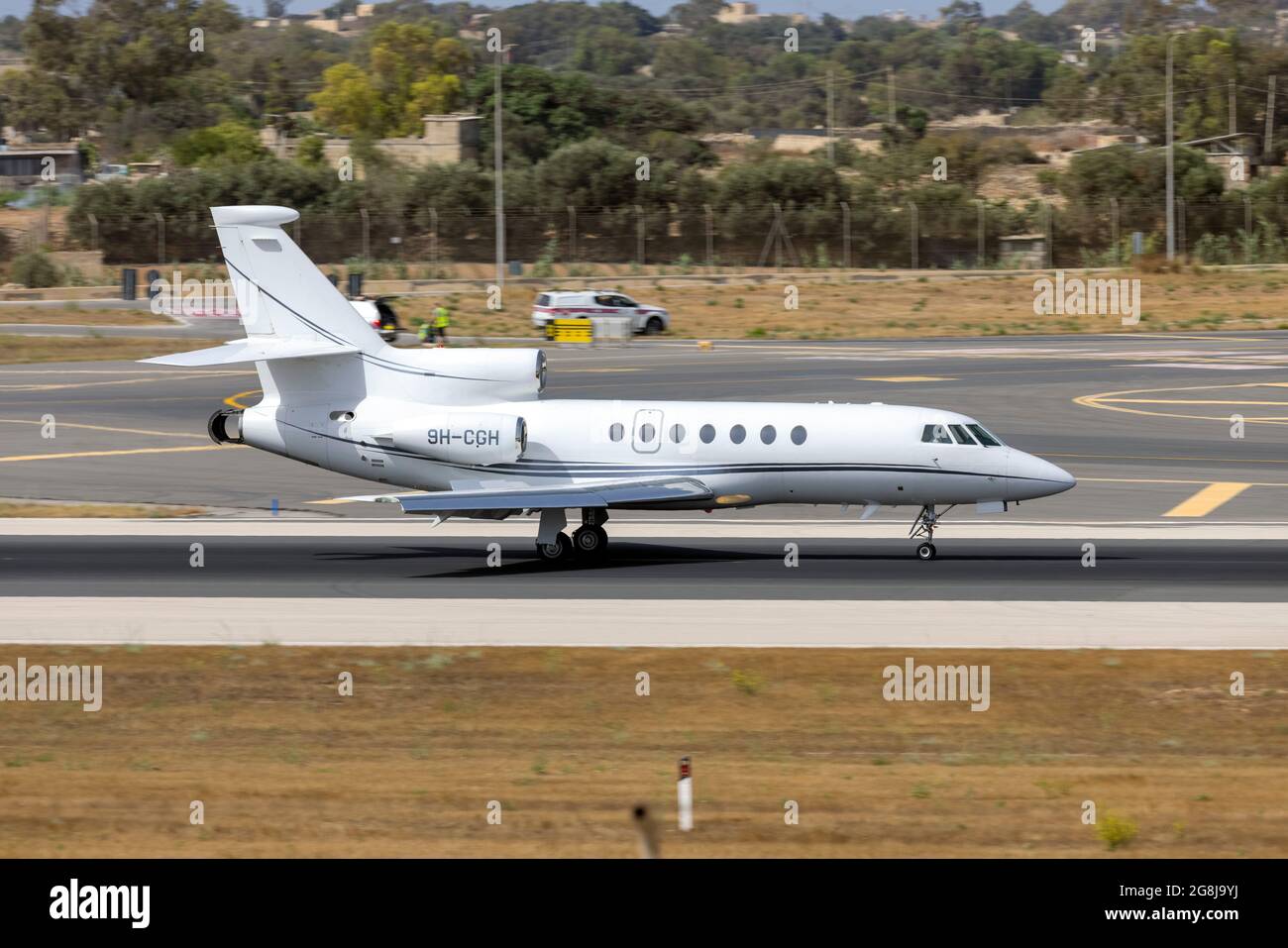 Private Dassault Falcon 50EX (Reg: 9H-CGH) on thrust reversers after ...