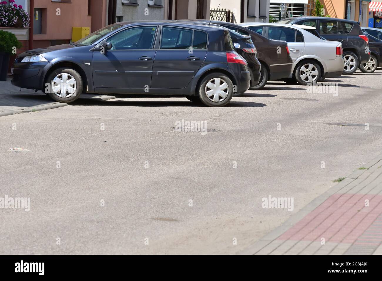 Stationary motor vehicles hi-res stock photography and images - Alamy