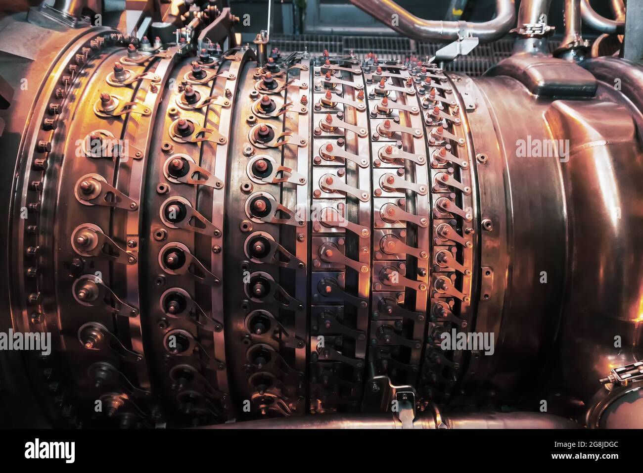 Gas turbine engine, located with internal structural elements, hoses ...