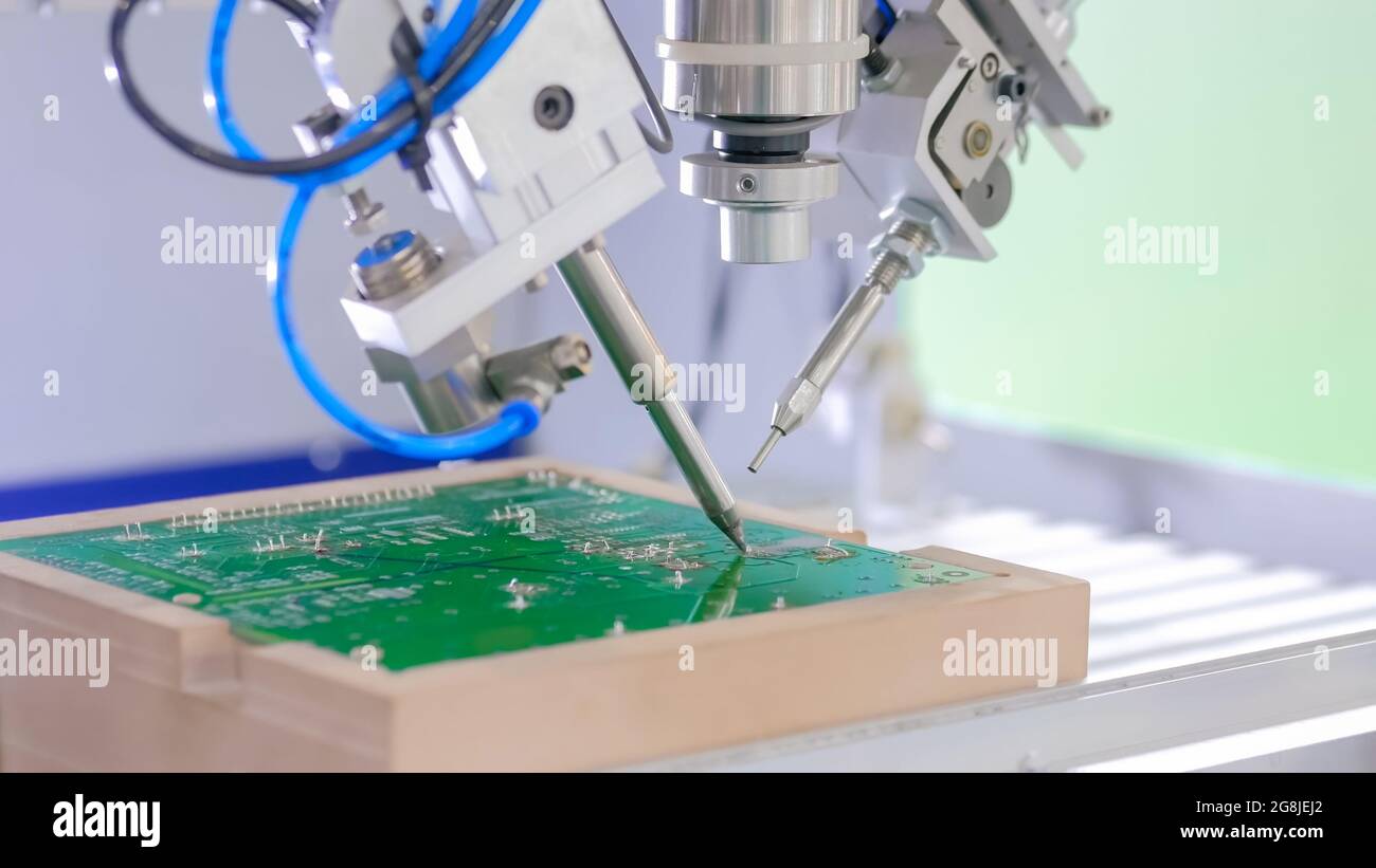 Process of selective soldering components to printed circuit boards at ...