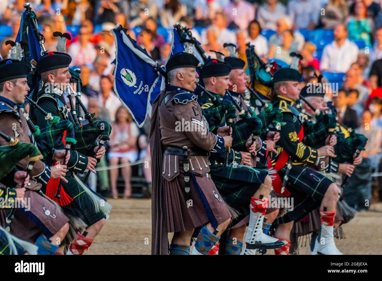 London, UK. 20th July, 2021. Pipes and Drums of the London Scottish and ...