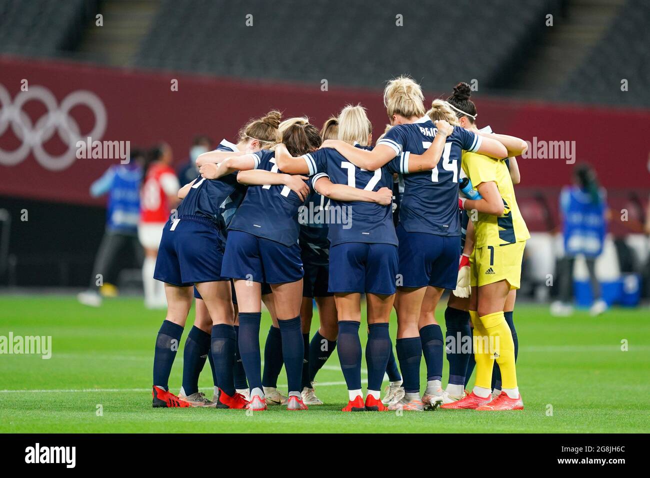 Olympic 2020 football women chile hi-res stock photography and images ...