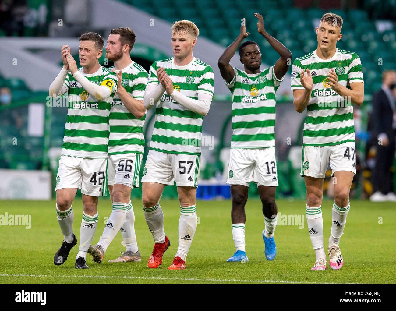Celtic players applaud the fans after the final whistle during the UEFA ...