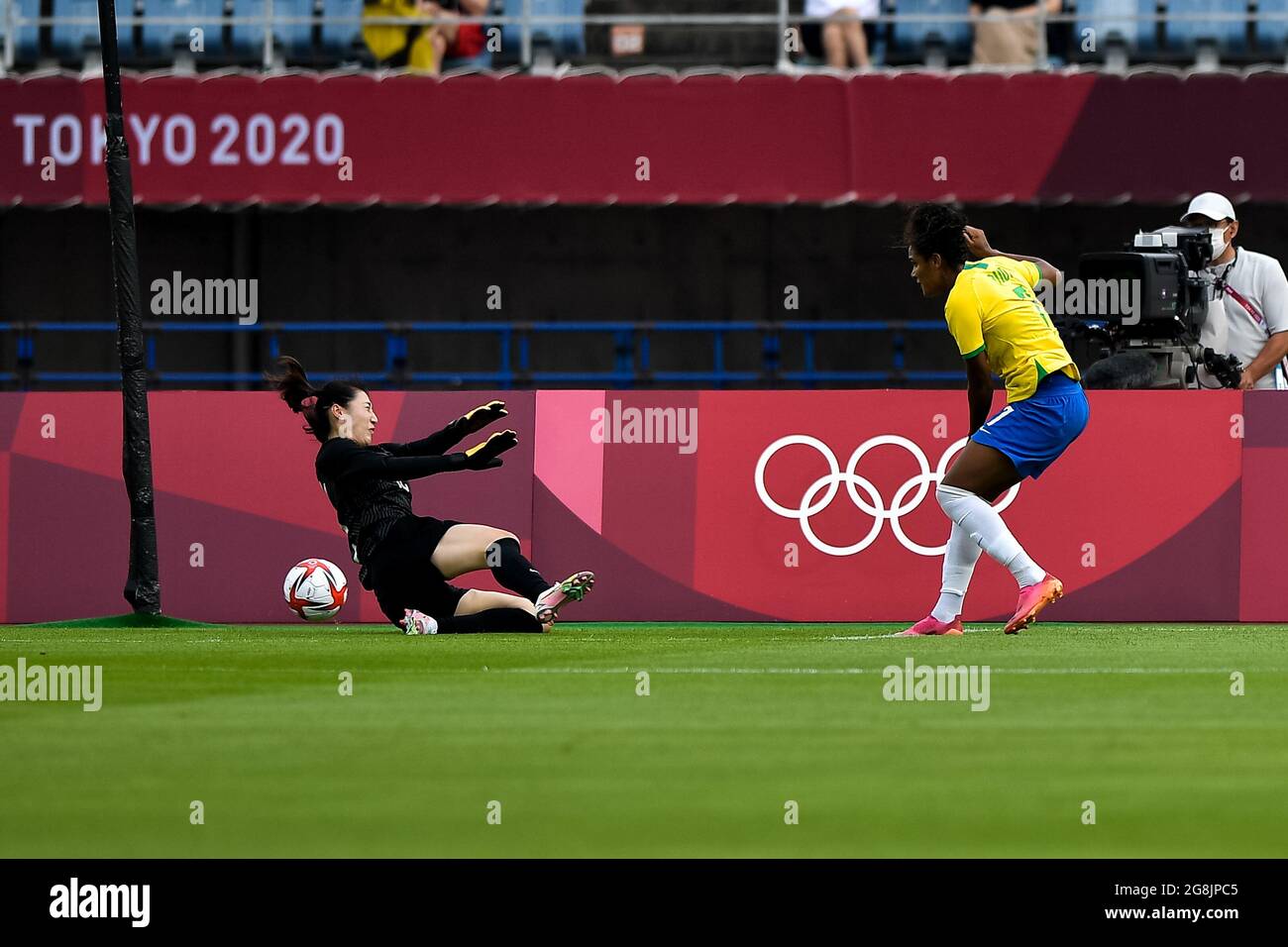 RIFU, JAPAN - JULY 21: Shimeng Peng of China and Duda of Brazil during ...