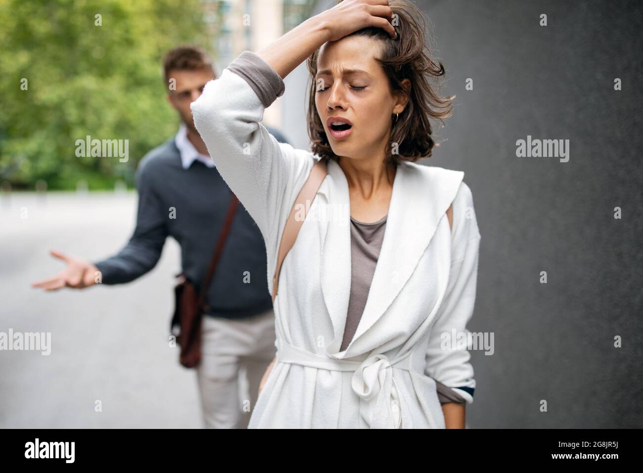 Frustrated couple arguing and having marriage problems Stock Photo - Alamy