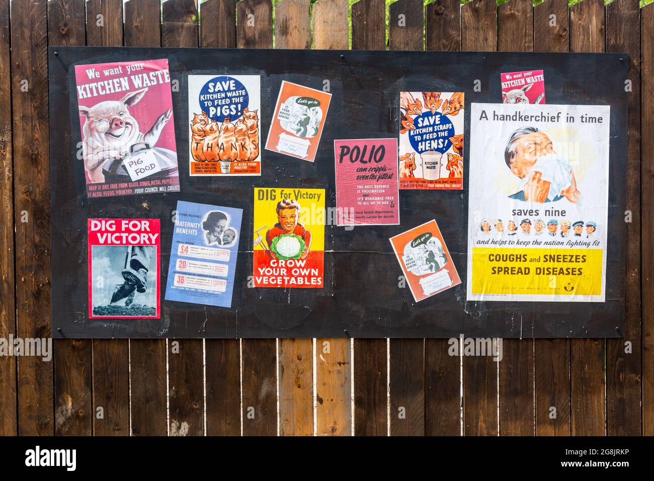 Vintage health posters hi-res stock photography and images - Alamy