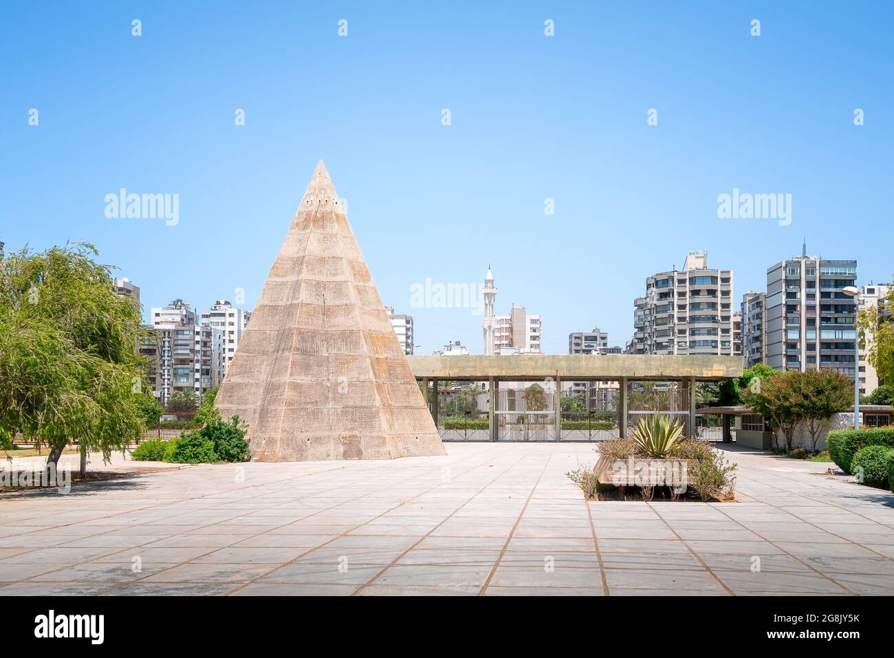 Abandoned Rashid Karameh Fair in Tripoli Lebanon designed by Oscar ...