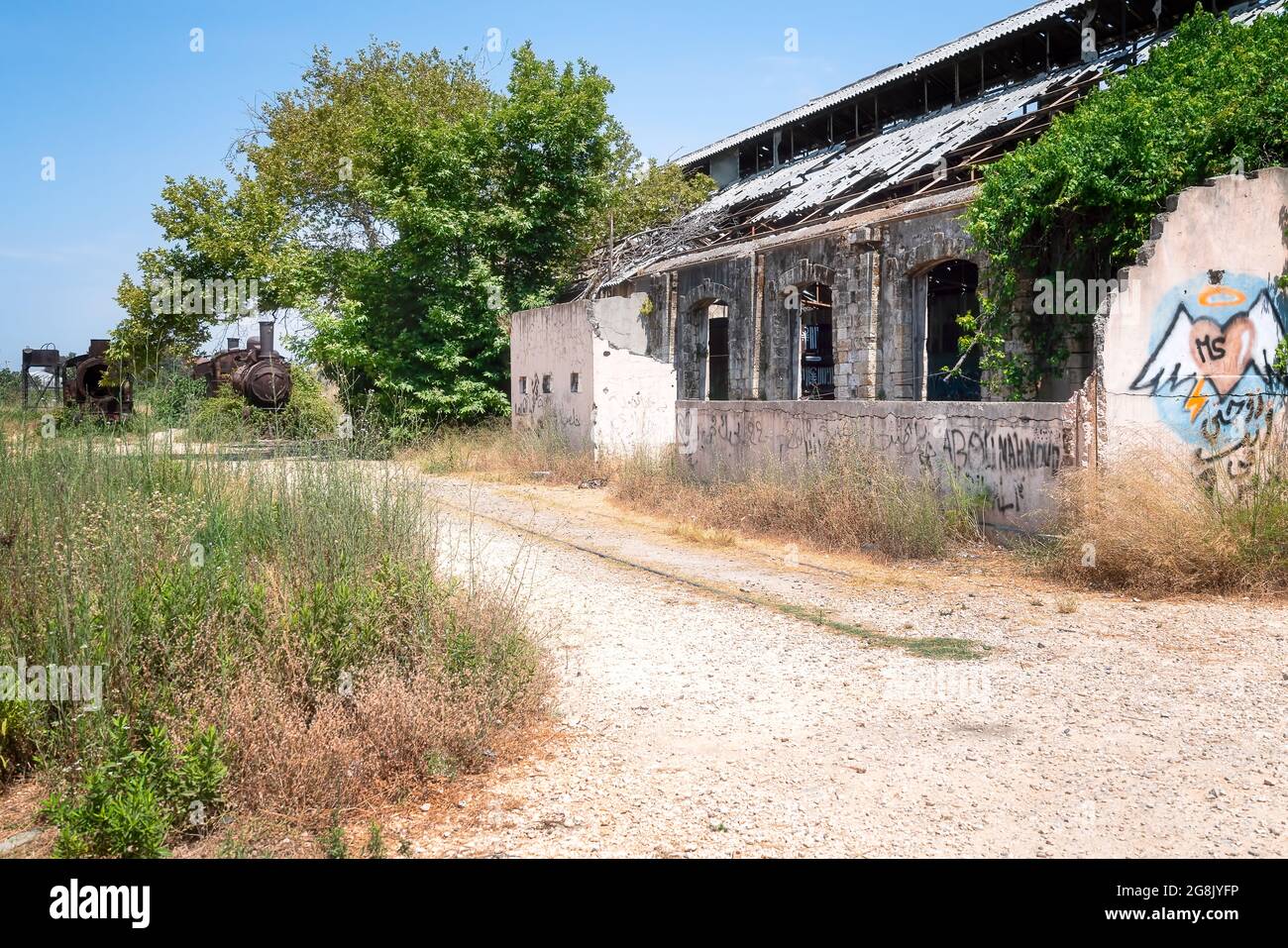 Abandoned Trains and Train Station in Lebanon Stock Photo - Alamy