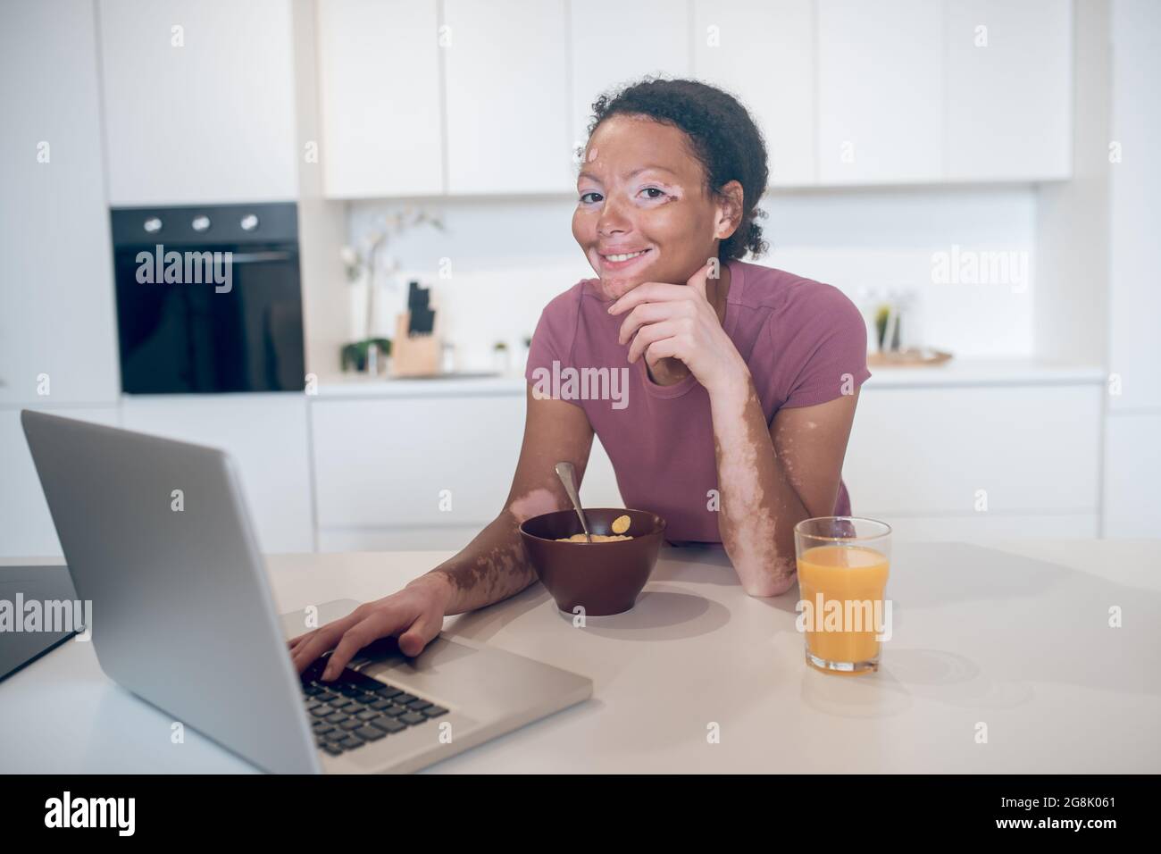 Mulatta woman hi-res stock photography and images - Alamy