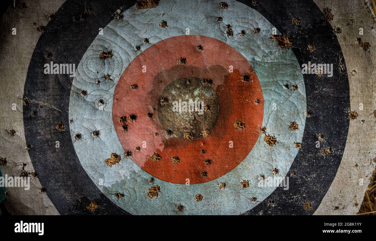 Vintage archery competition hi-res stock photography and images - Alamy