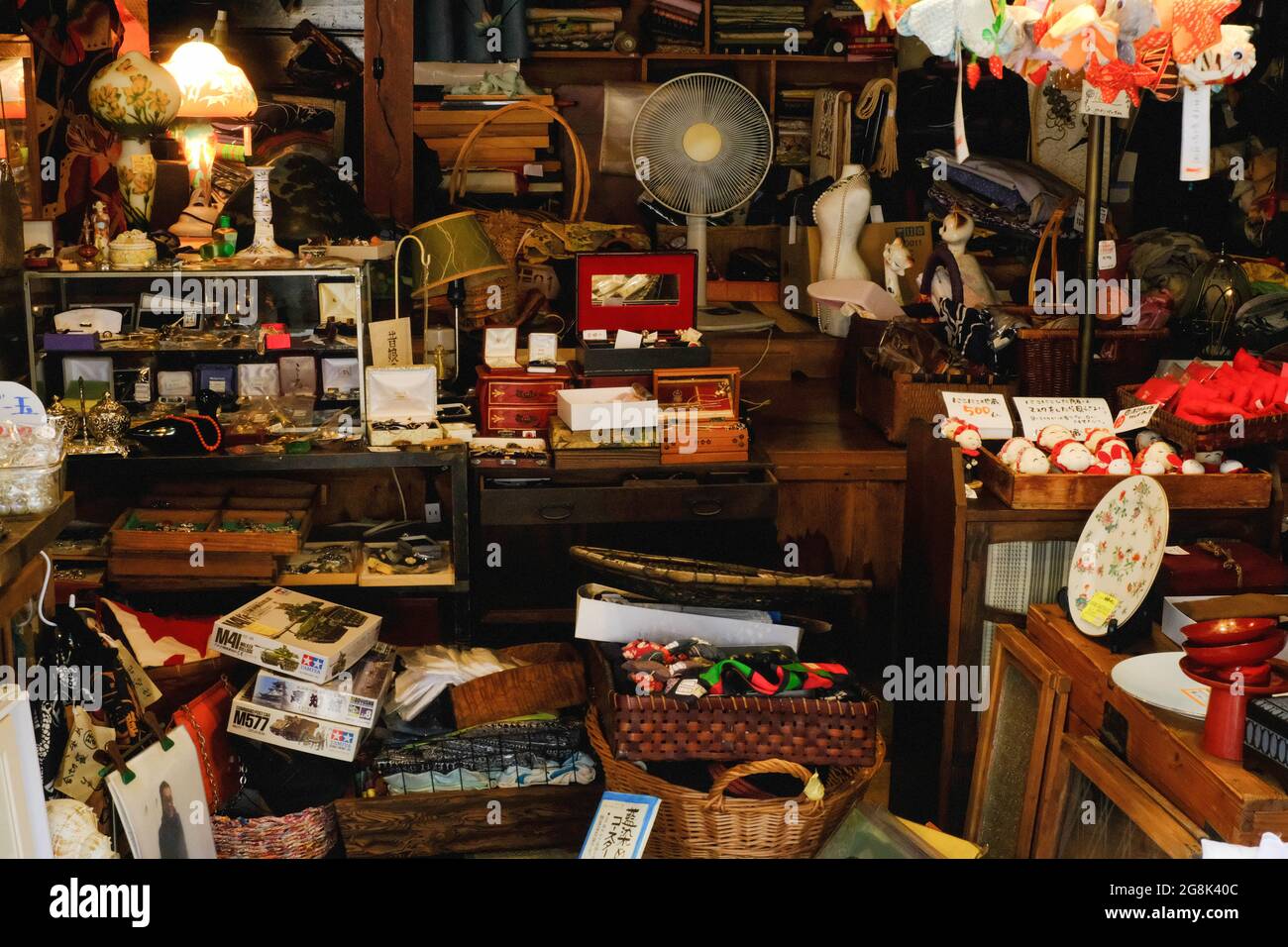 Showa era trinkets and antiques, Japan Stock Photo - Alamy
