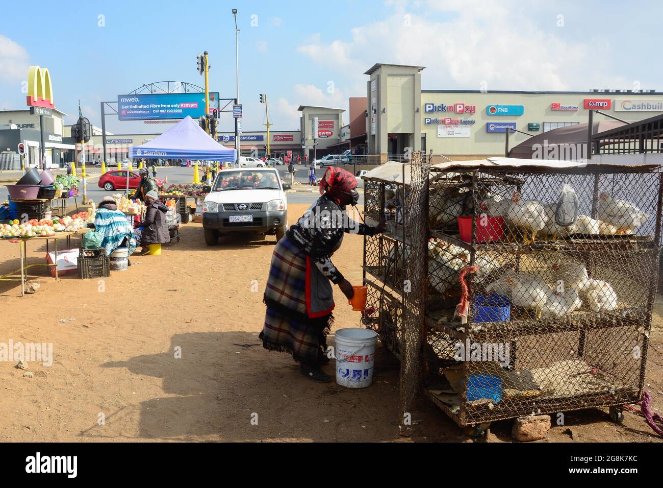 Road side shops south africa hi-res stock photography and images - Alamy