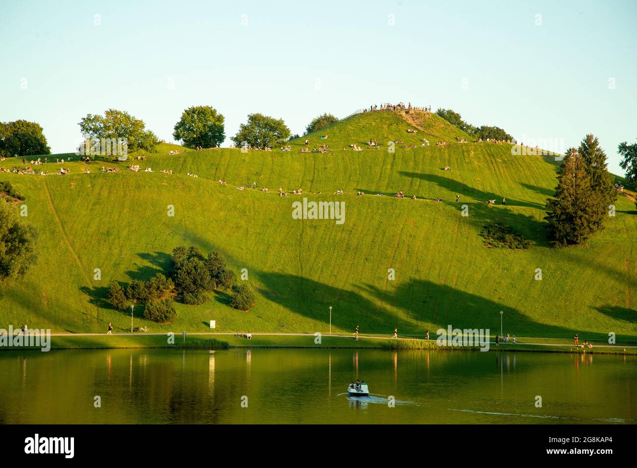 Olympic mountain in olympiapark munich hi-res stock photography and ...