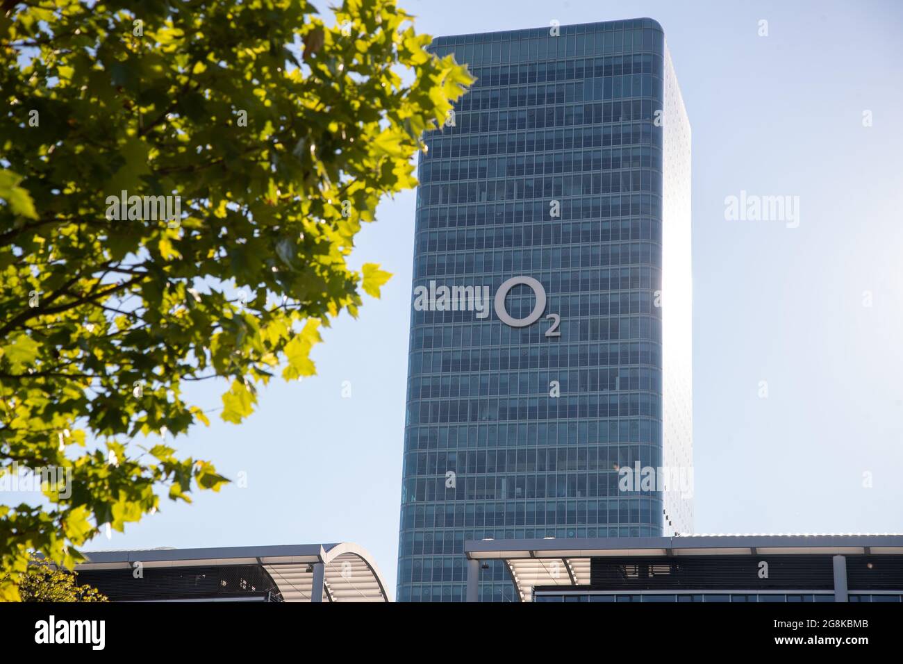 Der Sitz von Telefónica Deutschland Holding AG am Georg-Brauchle-RIng ...