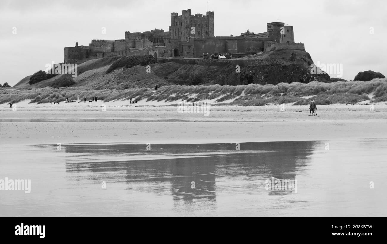 Castle northumberland Black and White Stock Photos & Images - Alamy