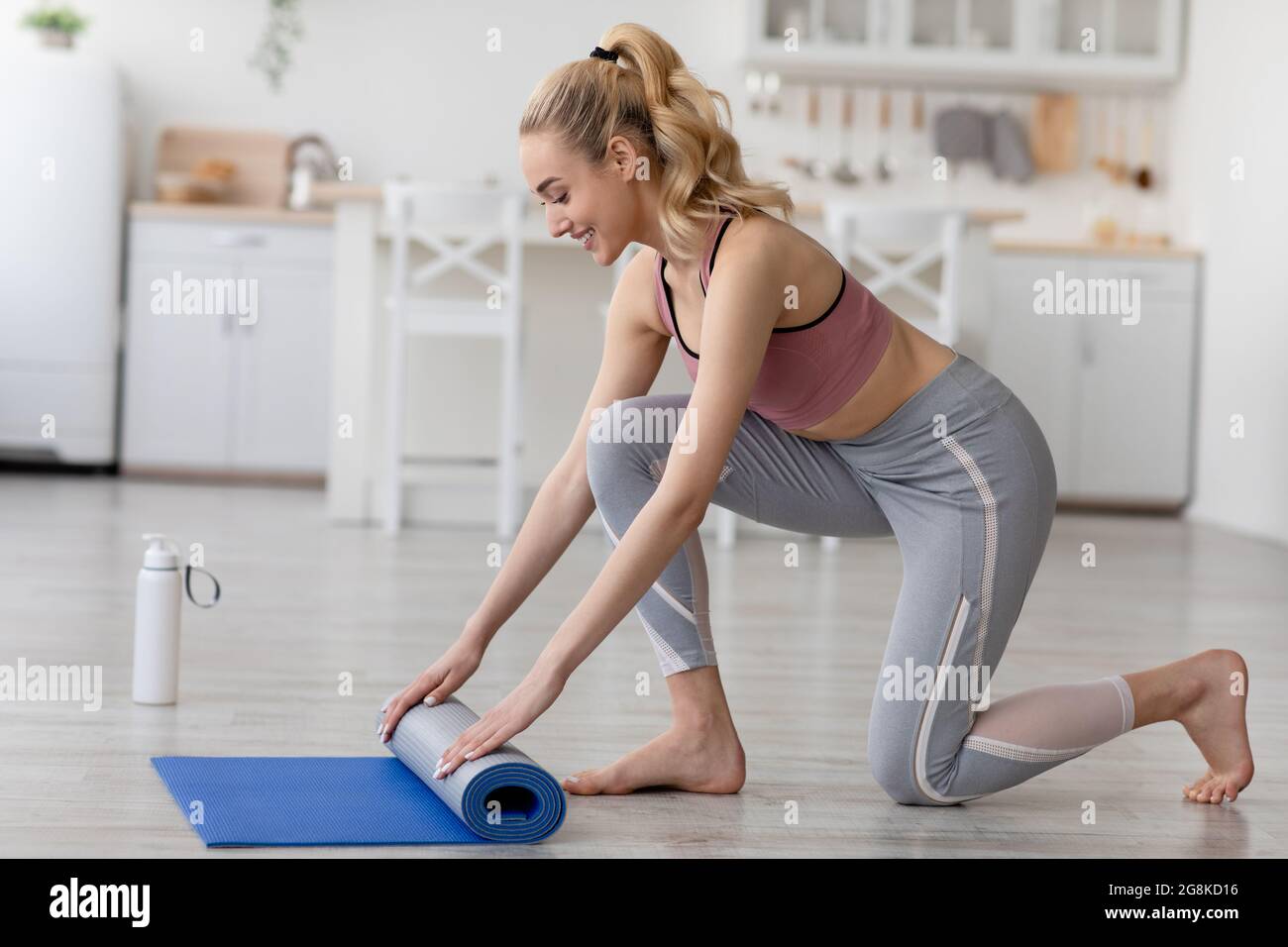 Modern training hi-res stock photography and images - Alamy