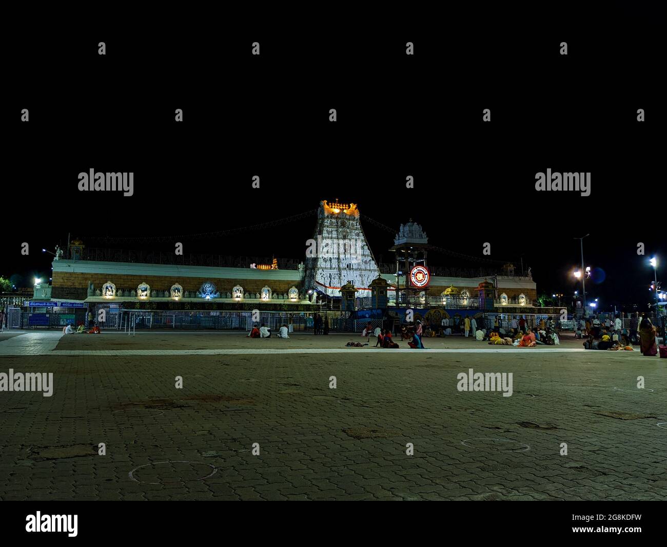 Tirupati temple hi-res stock photography and images - Alamy