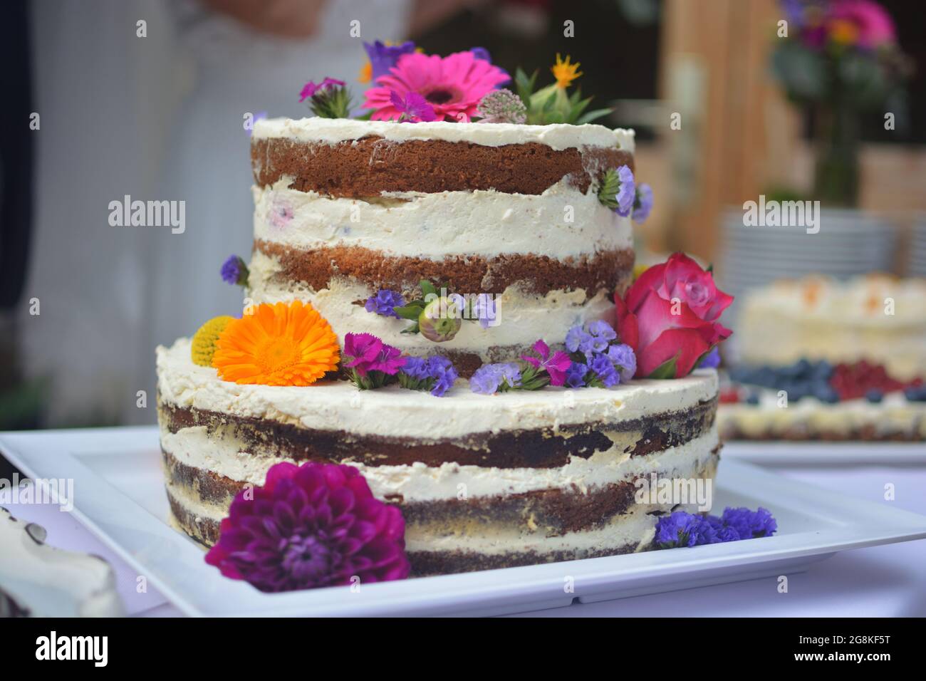 Cream cheese torte hi-res stock photography and images - Alamy