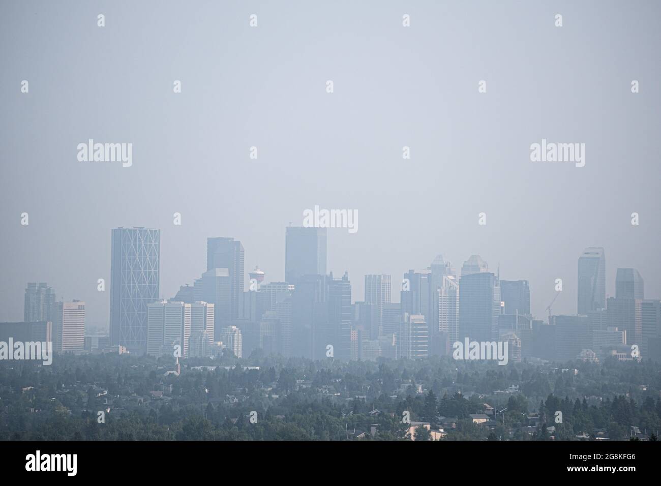 Skyline pollution city smoke hi-res stock photography and images - Alamy