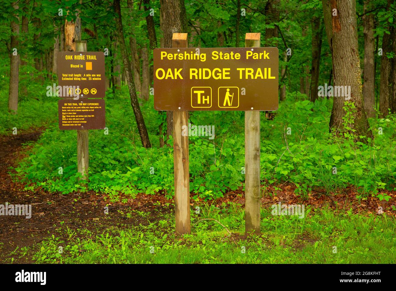Oak Ridge Trail sign, Pershing State Park, Missouri Stock Photo - Alamy