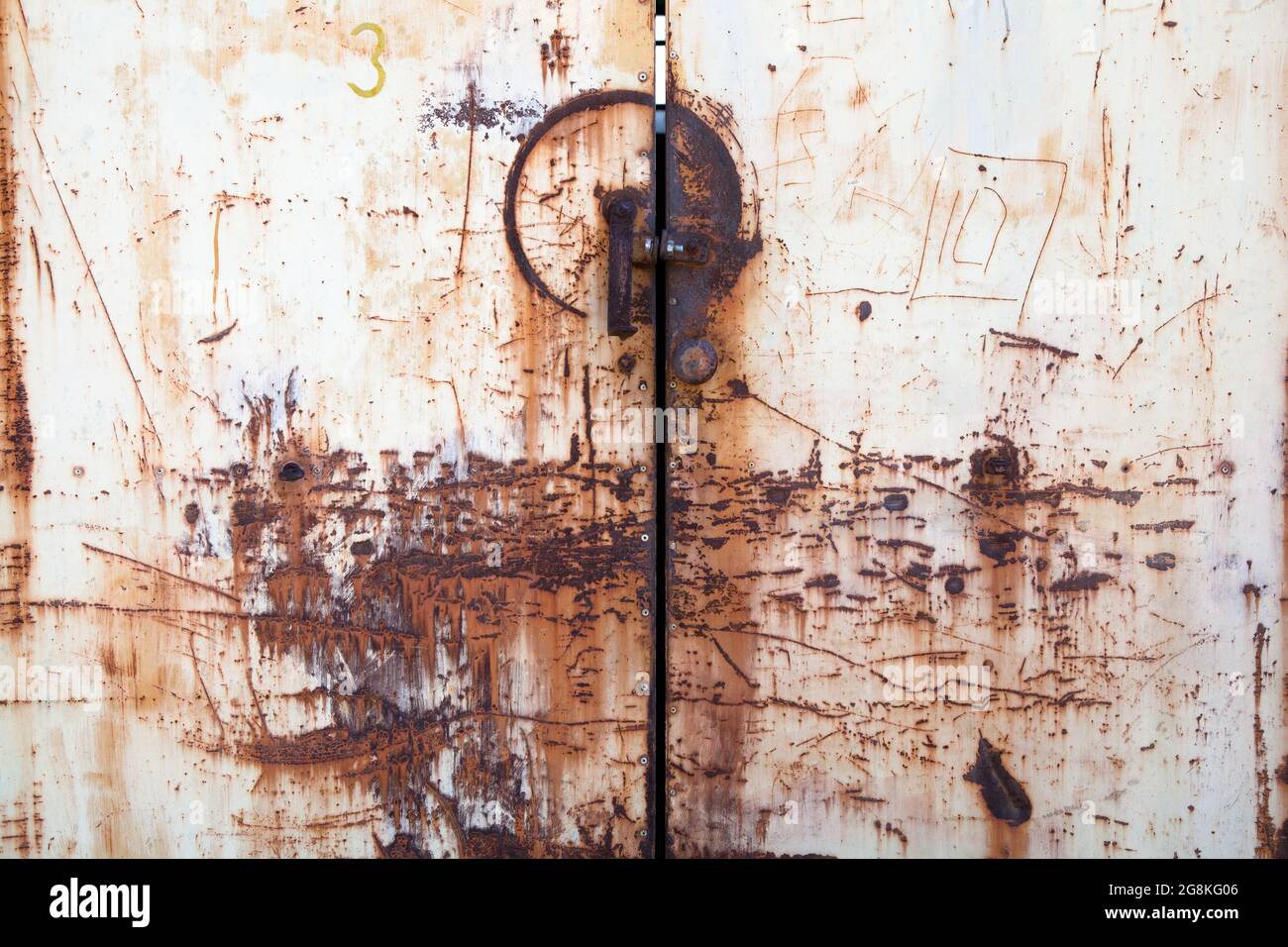 Worn patch hi-res stock photography and images - Alamy