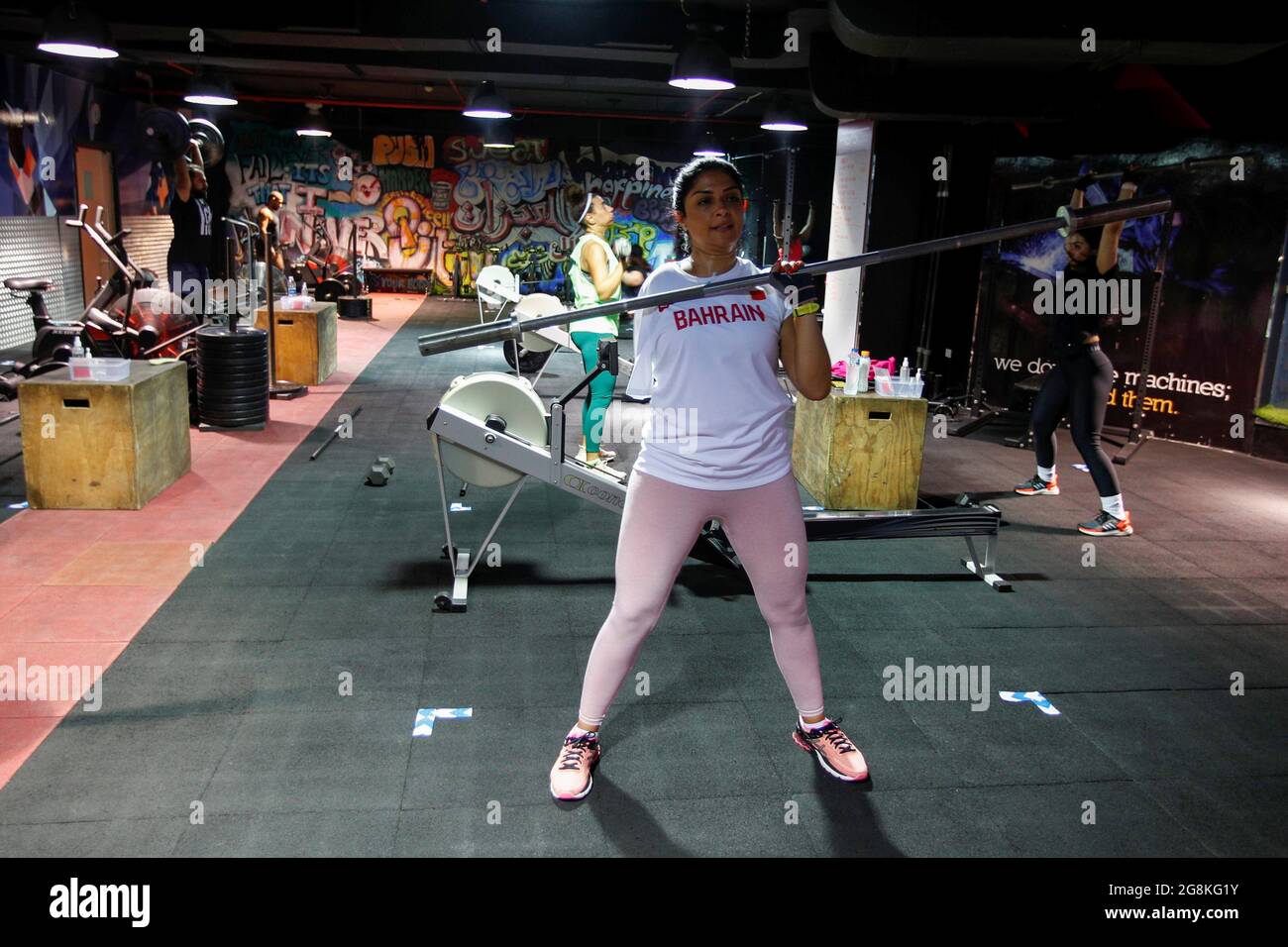 Daily life in manama hi-res stock photography and images - Alamy