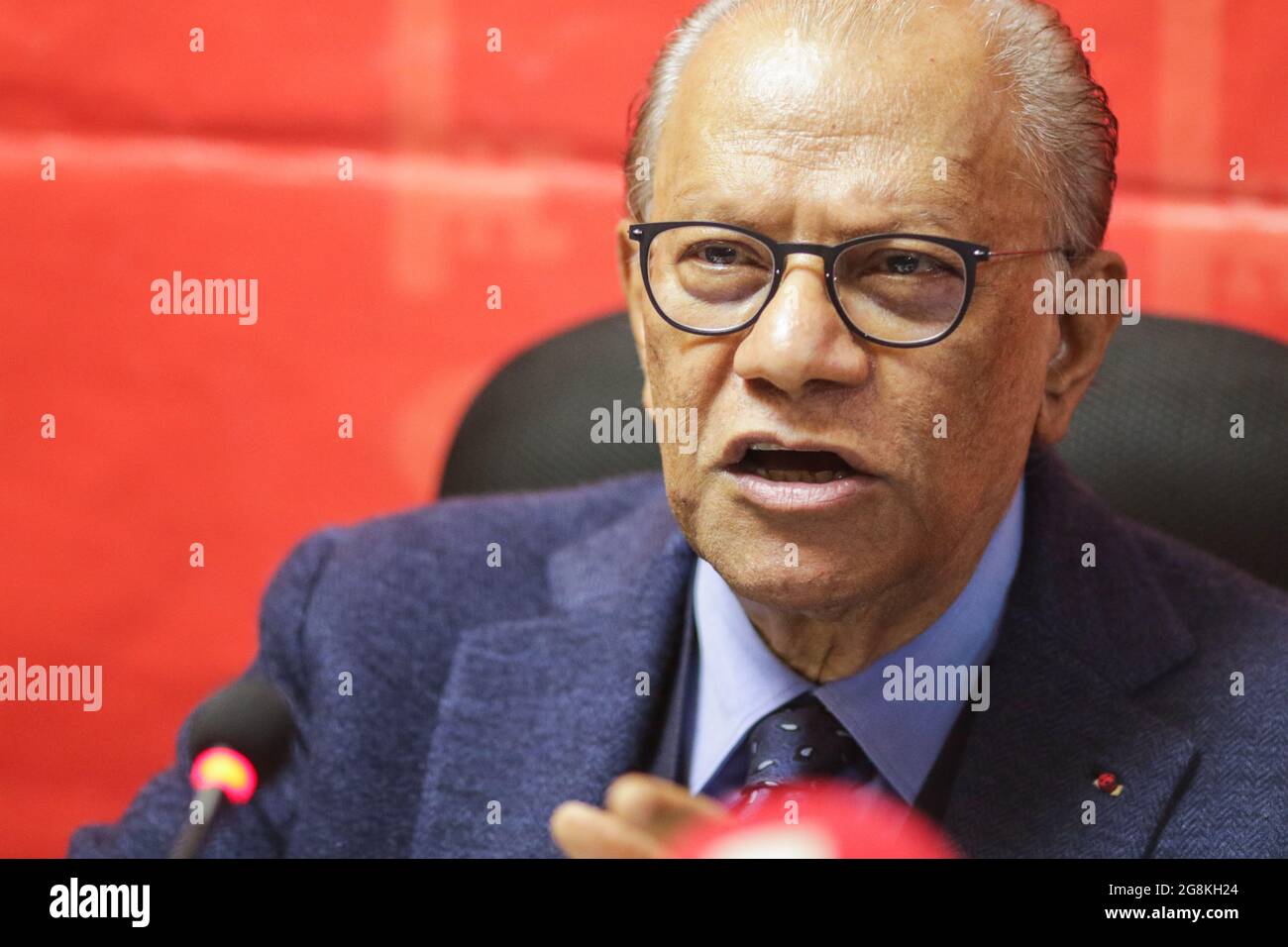 Navinchandra Ramgoolam, GCSK, FRCP (born 14 July 1947) is a Mauritian ...